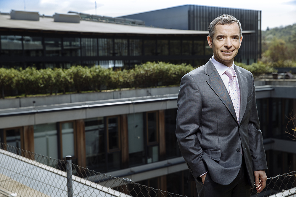 Přijde bezprecedentní propad, pak ale velký růst, říká Jan Sadil z ČSOB ...