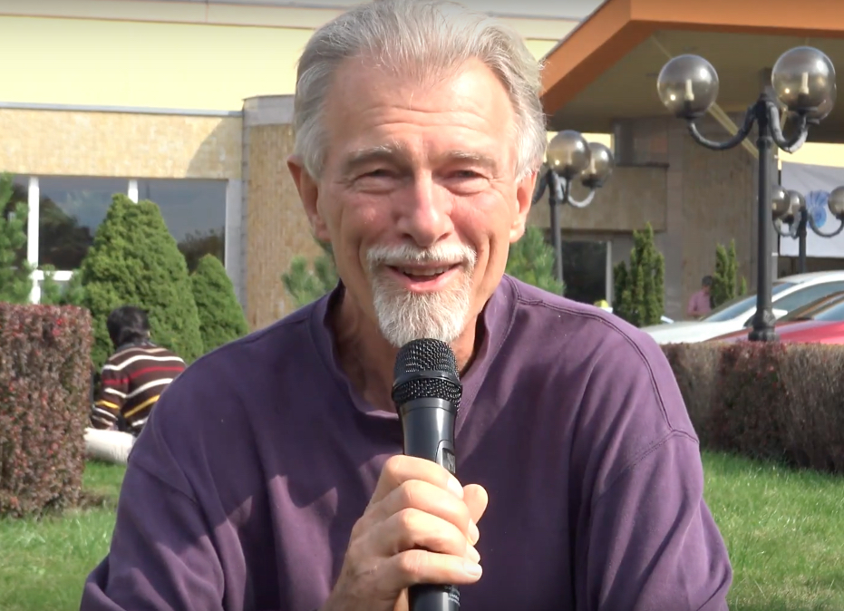 Michael Winkelman: Psychedelika mohou pomoci od závislosti - Flowee