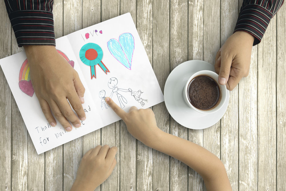 Pochvala může dítěti uškodit. Zde je 6 tipů, jak nesnížit jeho motivaci ...