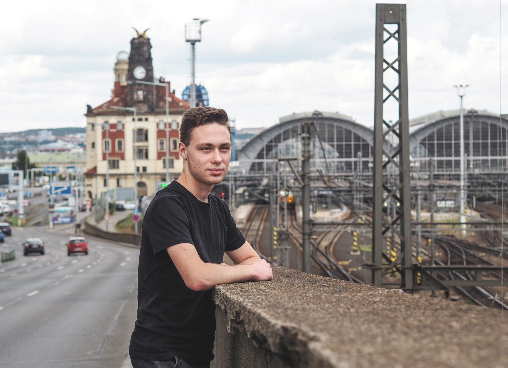 Gymnazista prodal úspěšné online projekty. Teď Jan Sláma bojuje proti ...