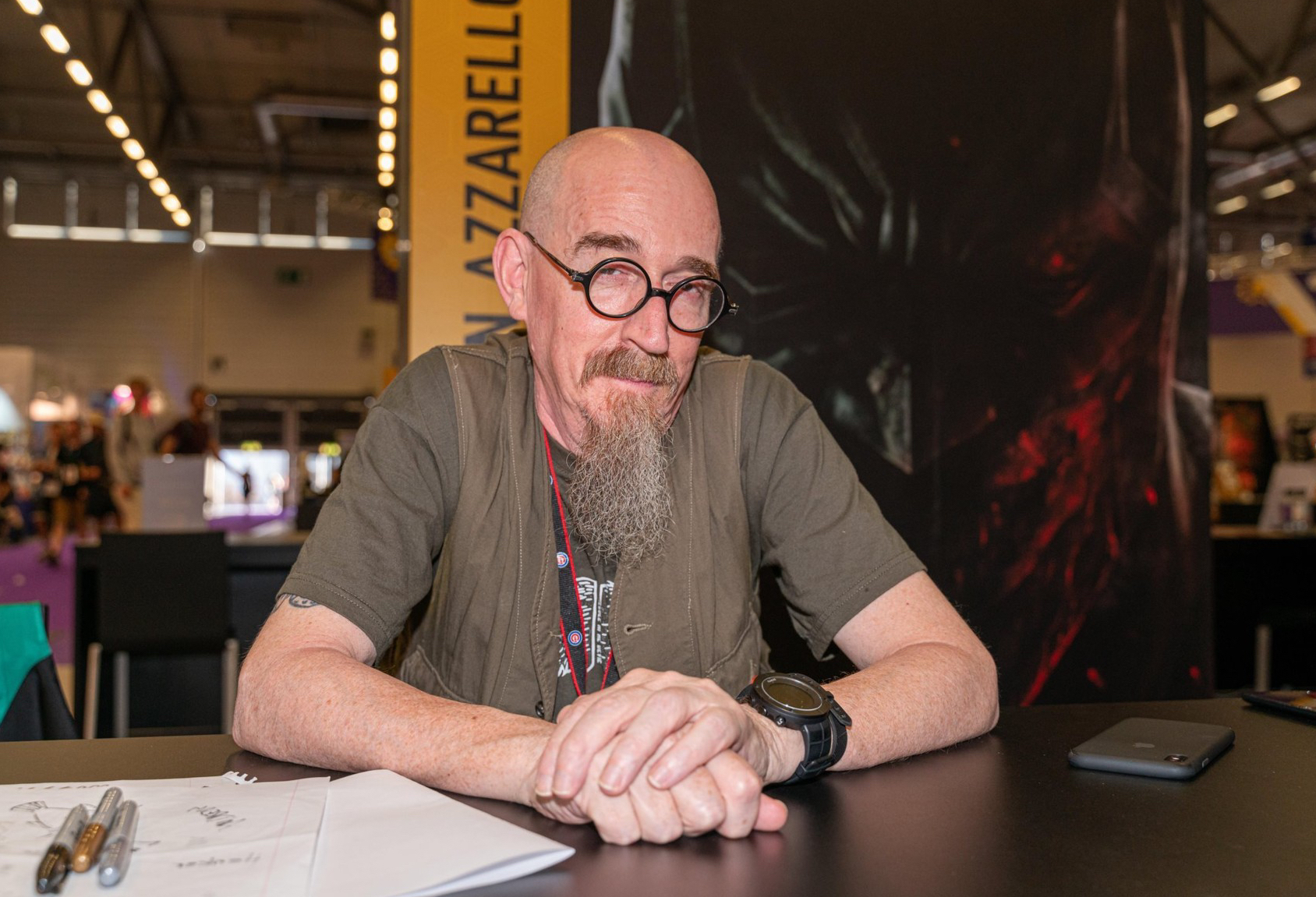 Scénárista Brian Azzarello dovedl Jokera s Batmanem do Prahy. Až teď si ...