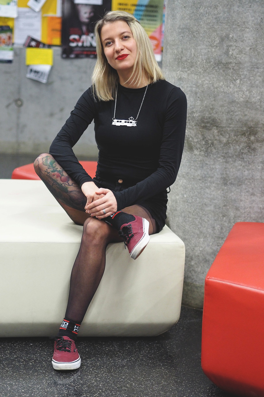 Catcalling na ulicích není normální. Nenechme si ho líbit, píše Jasmína ...